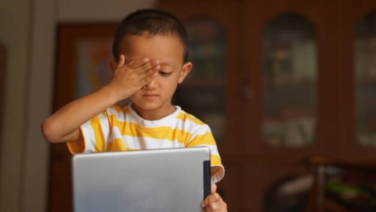 Impact of Screen Time on Your Child's Brain Development
