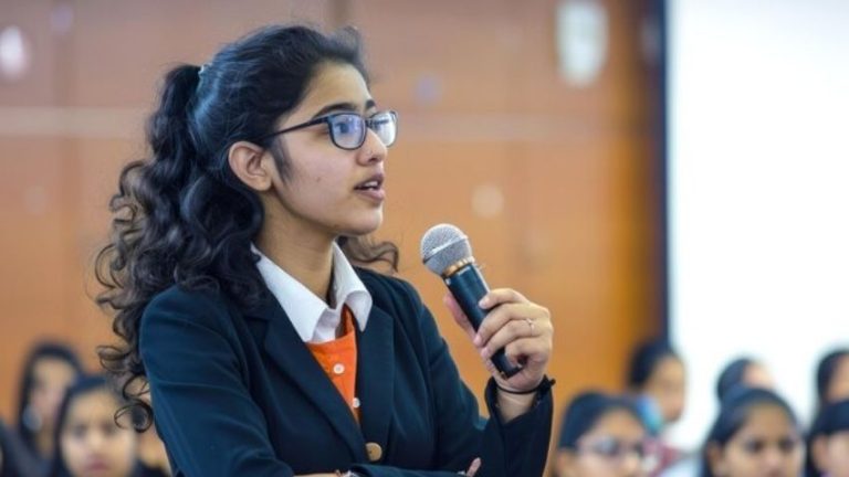 What is Public Speaking Skills & How to Improve for Students